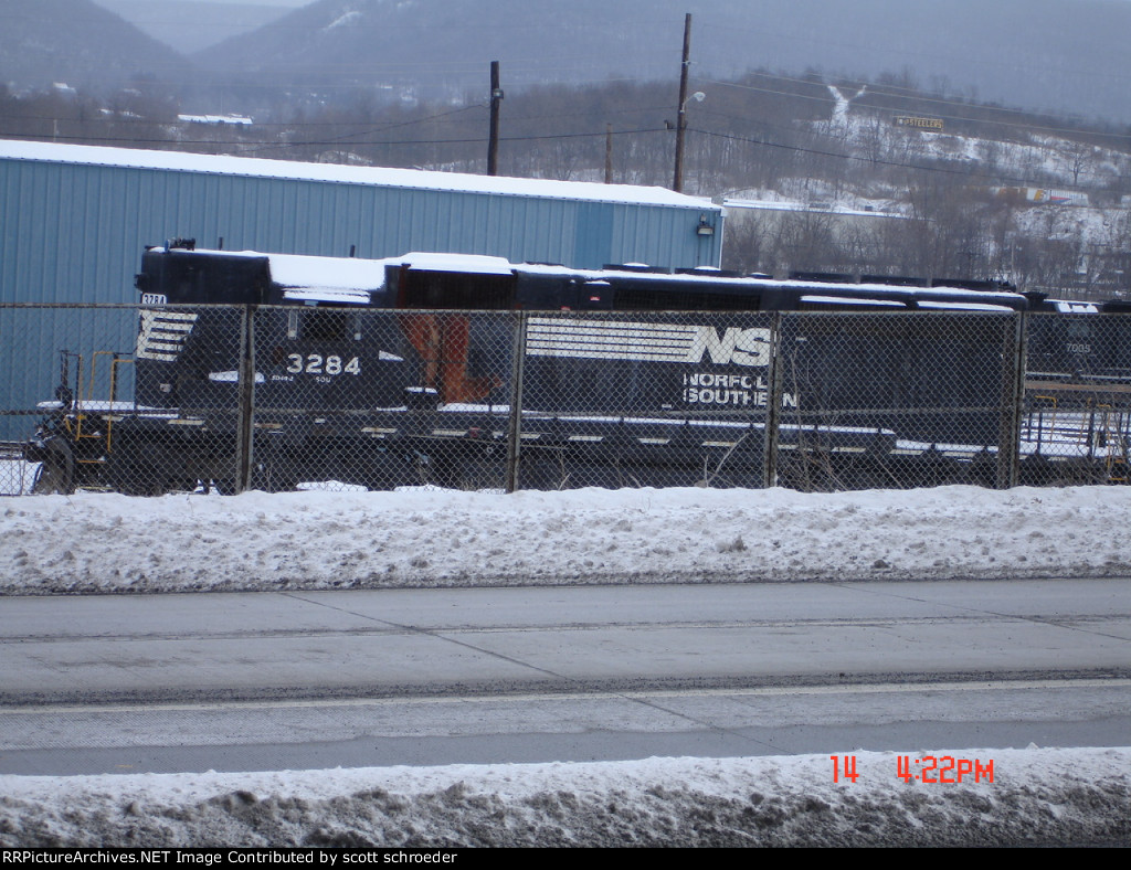NS 3284 (High Nose) w/some fire damage